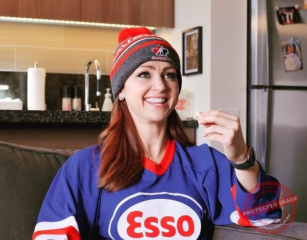 Kate Beirness Wiki, Age, Spouse, Plastic Surgery, TSN, Salary, New Worth
