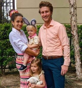 Kaitlin Monte (FOX 26) Bio-Wiki, Age, Salary, Husband, Net Worth, Kids