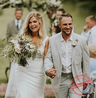 Kendall Mark (FOX 9) Wiki Age, Sister, Spouse, Wedding, Salary, Worth