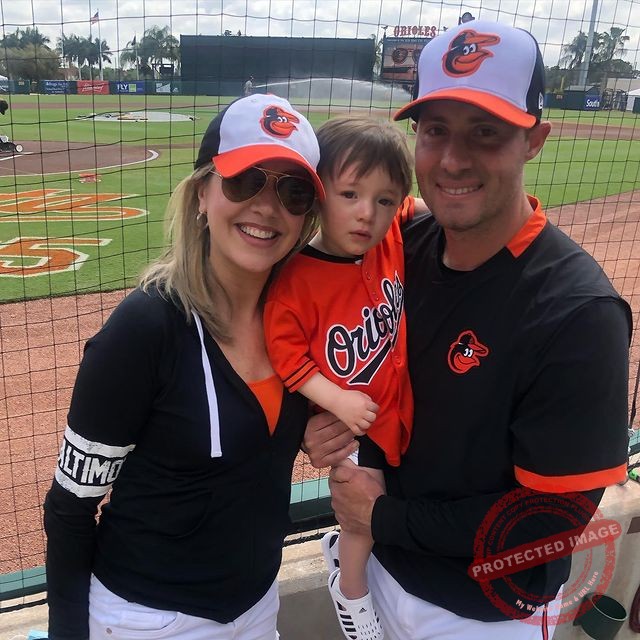 Ashlee Baracy (WBNS-TV) Wiki, Age, Family, Husband, Salary, Net Worth