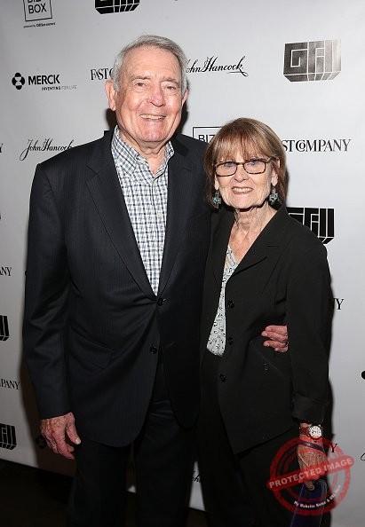 Dan Rather Bio, Age, CBS, Height, Family, Wife, Son, Salary, Net Worth