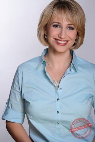 Angela Hutti FOX 2, Bio, Age, Height, Husband, Baby, Salary, Net Worth