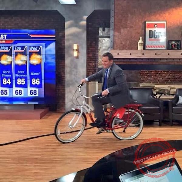 Scott Smith FOX 13 Sports, Bio, Age, Family, Wife, Salary, Net Worth