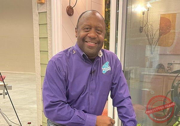 Kenny Crumpton FOX 8, Bio, Age, Birthday, Height, Wife, Salary, Net Worth
