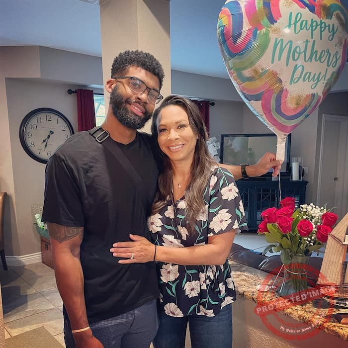 LuAnne Sorrell FOX 35, Bio, Age, Height, Husband, Salary, Net Worth