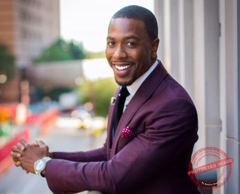 Chauncy Glover ABC13, Bio, Age, Height, Wife, Married, Salary, Net Worth