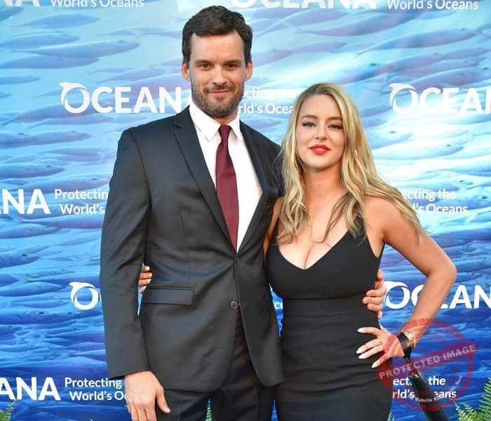 Hassie Harrison Wikipedia, Age, Parents, Spouse, Net Worth, Yellowstone