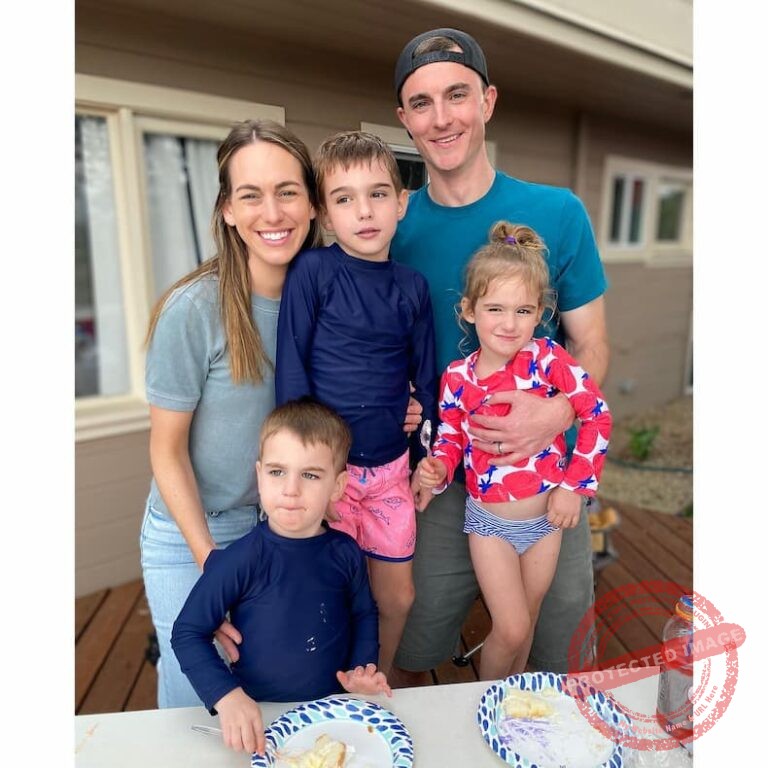 Laura Britt Wiki, NBC Sports, Age, Height, Husband, Salary, Net Worth