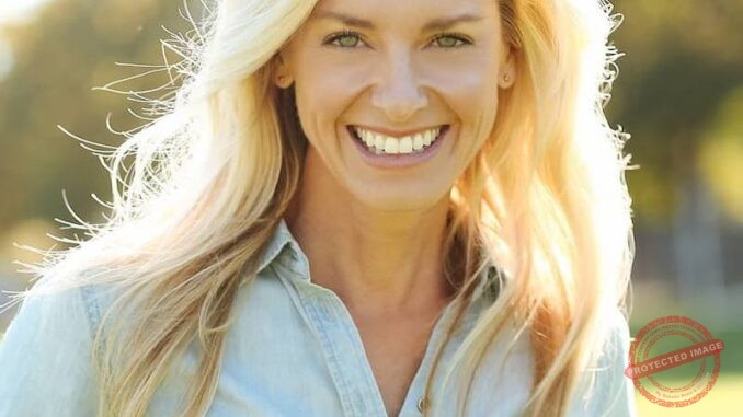 Erin Mayovsky Wiki, KOMO, Age, Model, Q13, Husband, Salary, Net Worth