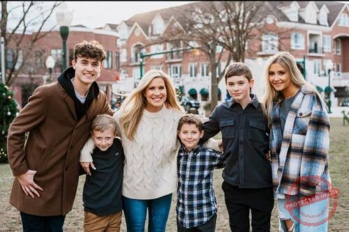Kim Adams WDIV, Wiki, Age, Height, Husband, Salary, Net Worth, Detroit