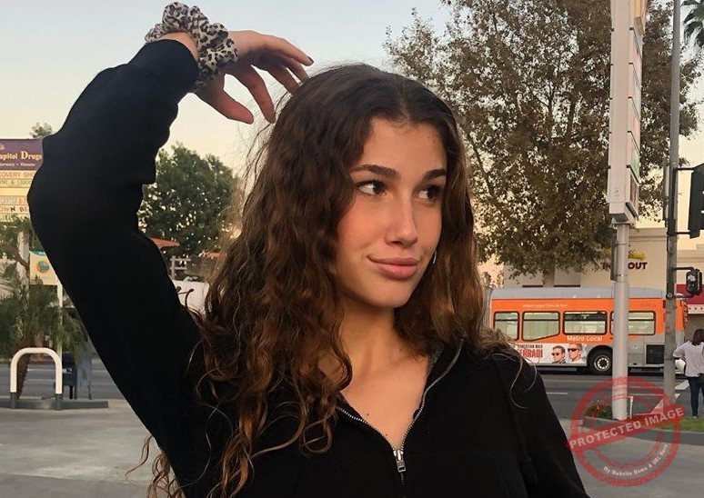 Sydney Vezina (TikTok Star) Bio-Wiki, Age, Height, Husband, Net Worth