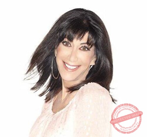 Bobbi Ray Carter HSN, Bio, Age, Family, Husband, Net Worth, Closet