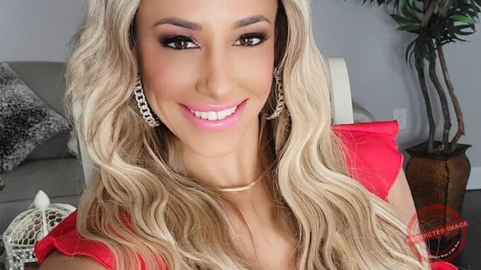 Danielle Cabral (RHONJ) Bio, Age, Husband, Net Worth, NJ, Instagram