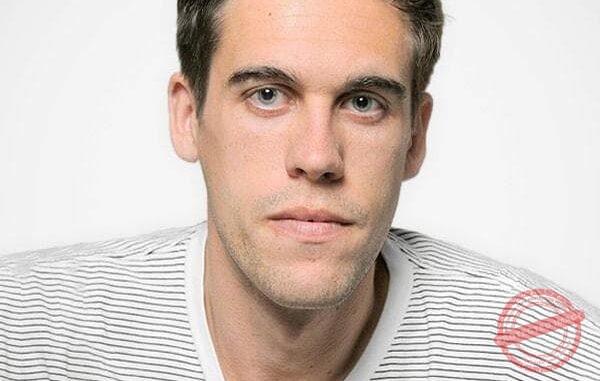 Ryan Holiday (Author) Wiki, Age, Parents, Wife, Net Worth, Books,Podcast