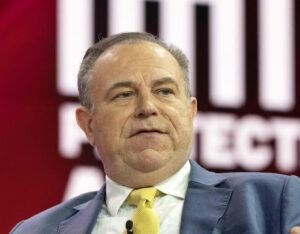 Christopher Ruddy Bio, Age, Newsmax, Parents, Wife Name, Net Worth
