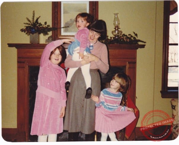 Sherrill Redmon Wikipedia, Age, Mitch McConnell, Net Worth, Smith College