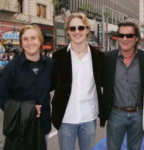 Boston Russell Wikipedia, Age, Height, Parents, Wife, Net Worth, Disability