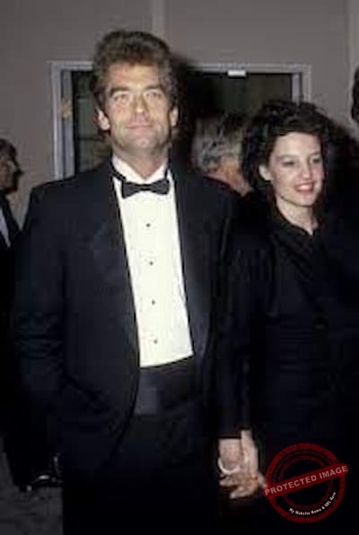 Sidney Conroy Bio, Age, Height, Now, Ex-Huey Lewis, Net Worth, Images